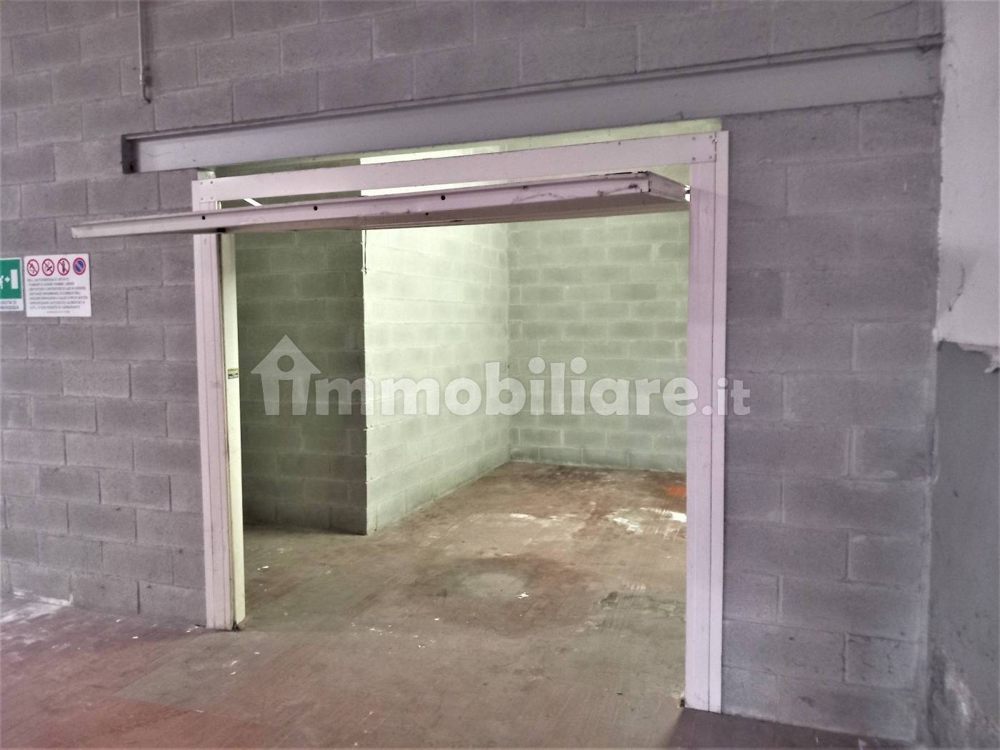 Garage - Box in Vendita