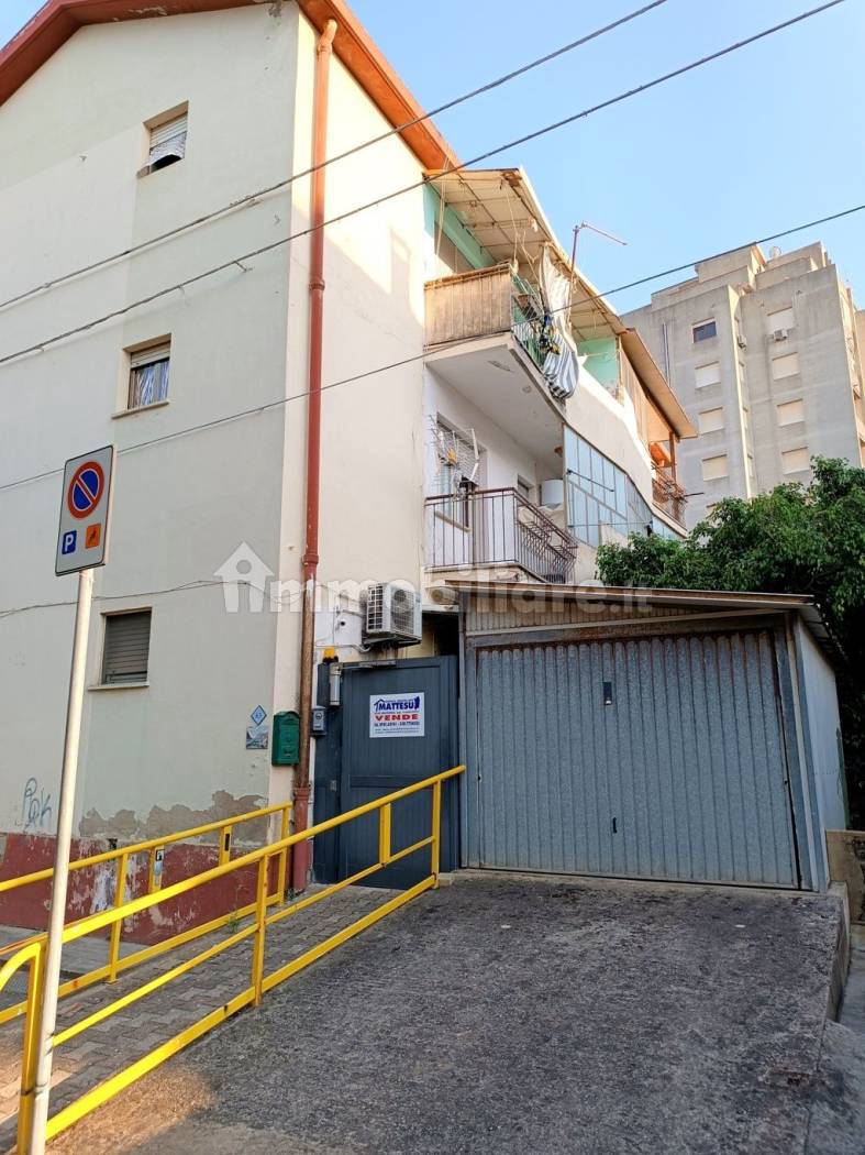 Trilocale via Lucania, Centro, Carbonia