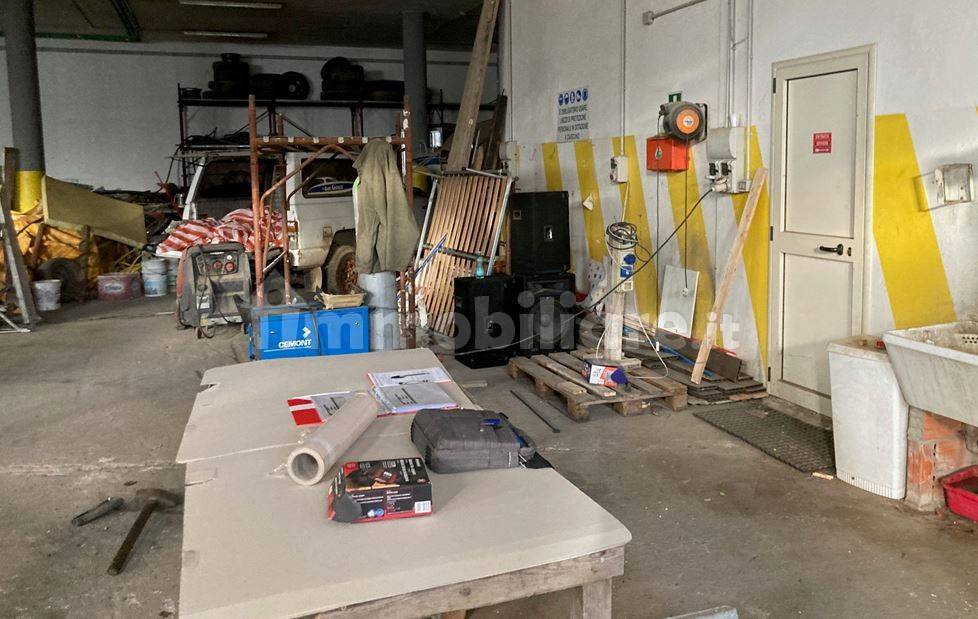 Laboratorio all'asta Palmiro Togliatti, snc snc, Sennori