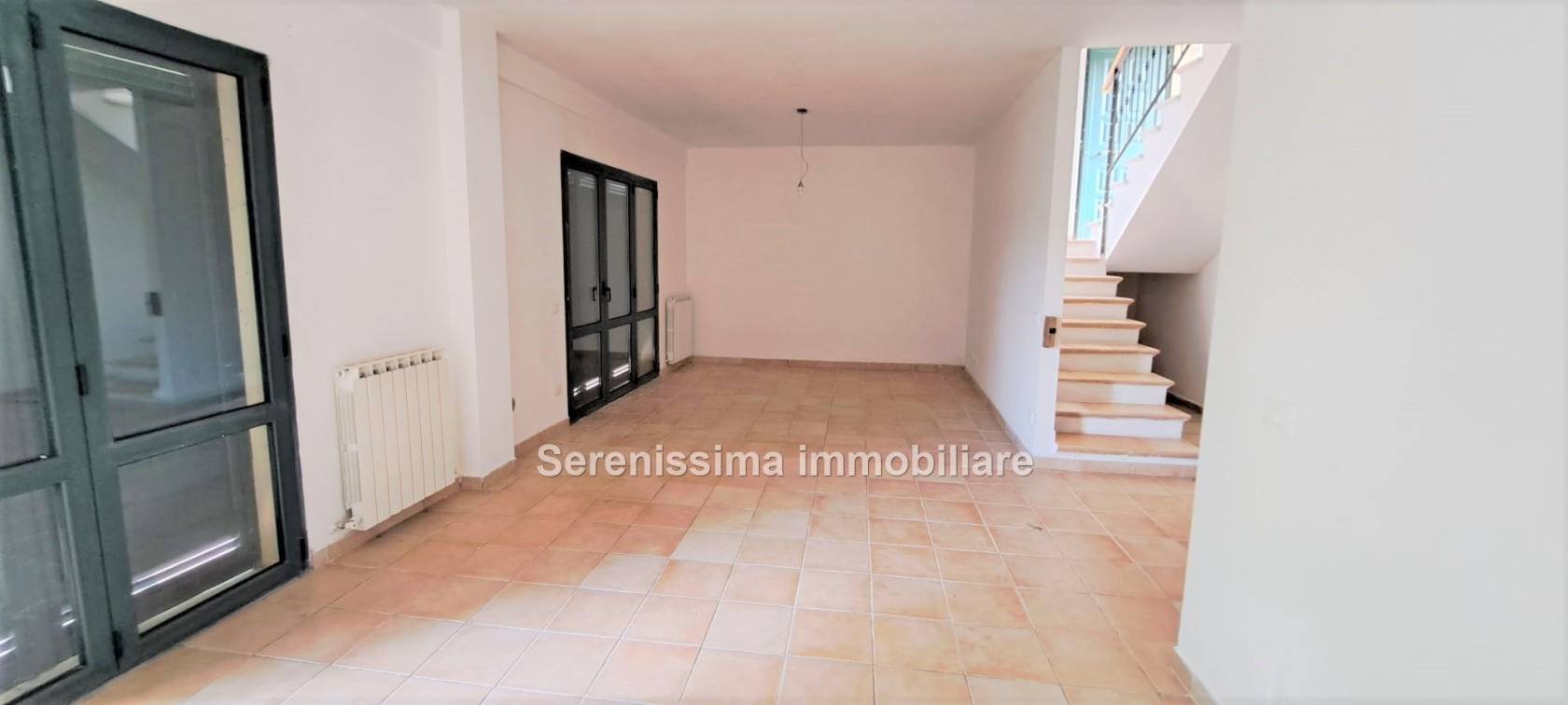 Quadrilocale buono stato, piano terra, Cà Gallo, Montecalvo in Foglia