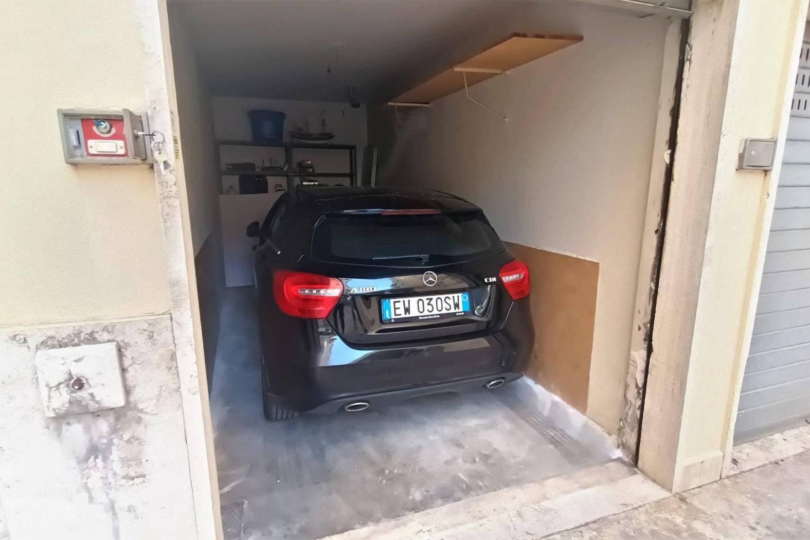Garage - Box in Vendita