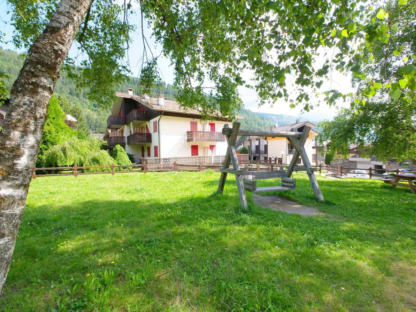 Trilocale via Europa 110, Aprica