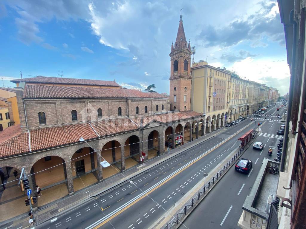 Double room for rent, double room rent via Irnerio 20 Irnerio Bologna