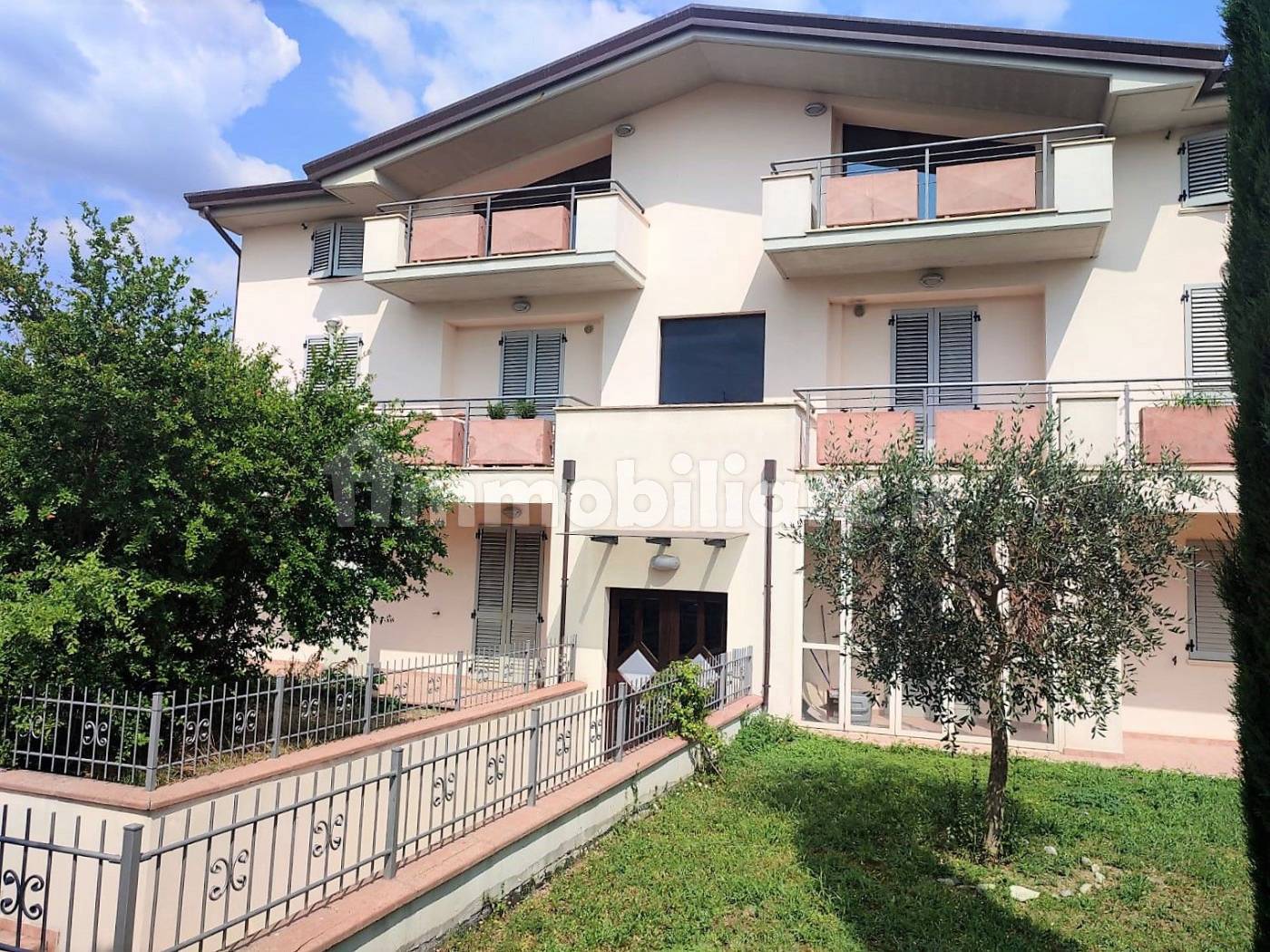 Appartamento via Luigi Credaro 4, Collestrada, Perugia