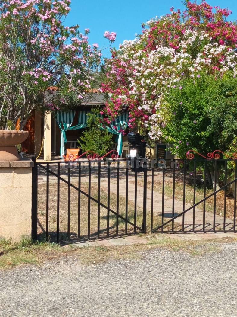 Bilocale via Eritrea, Centro, San Teodoro