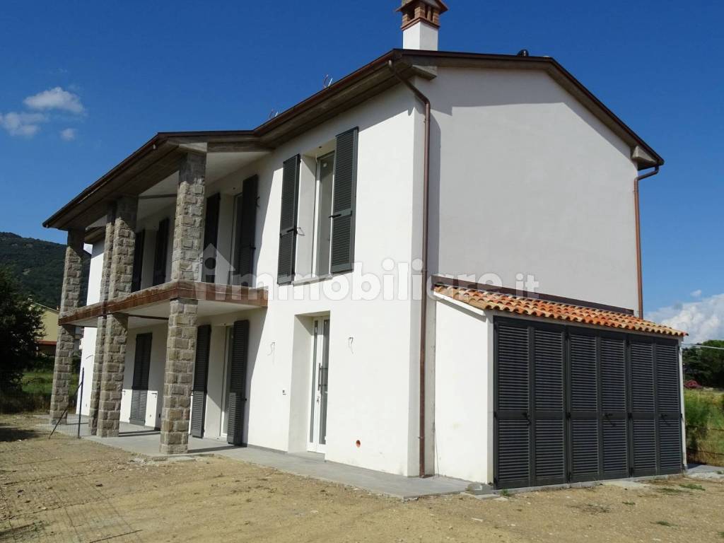 Vendita Villa bifamiliare in via Alessandro Codivilla Castiglion ...