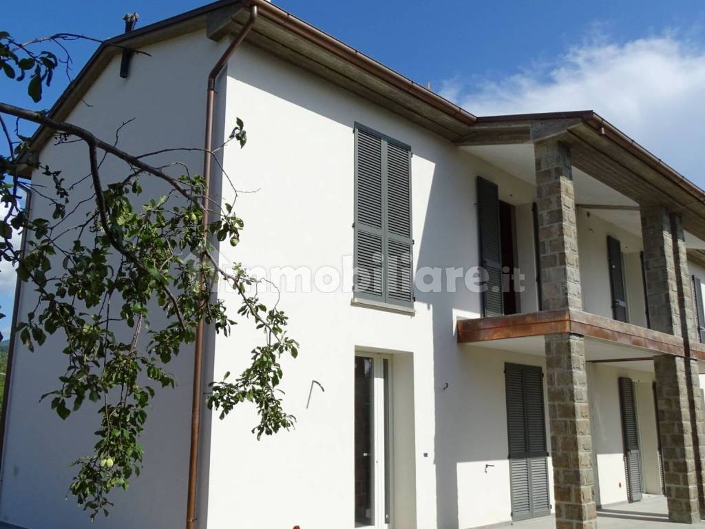 Vendita Villa bifamiliare in via Alessandro Codivilla Castiglion ...