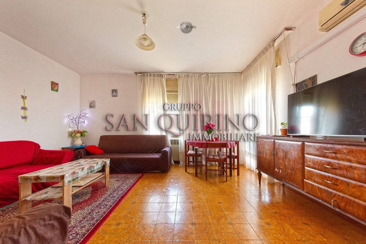 Quadrilocale via Verdi 18, Centro, Cadelbosco di Sopra