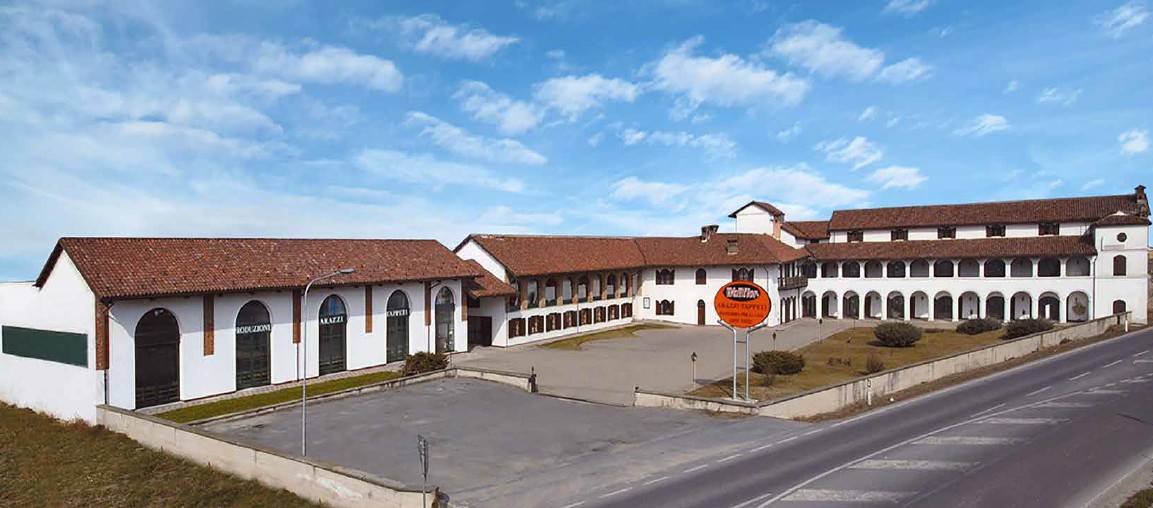 Locale commerciale in Vendita