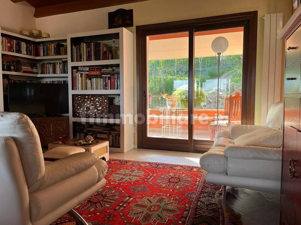 Vendita Attico in via Abruzzo 6 Colli al Metauro. Posto auto, con ...