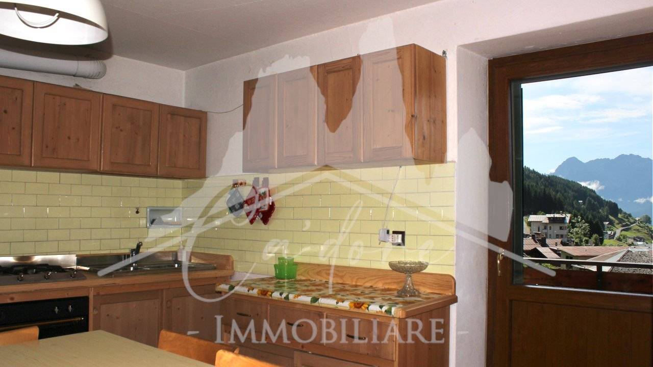 Appartamento buono stato, secondo piano, Dosoledo, Comelico Superiore