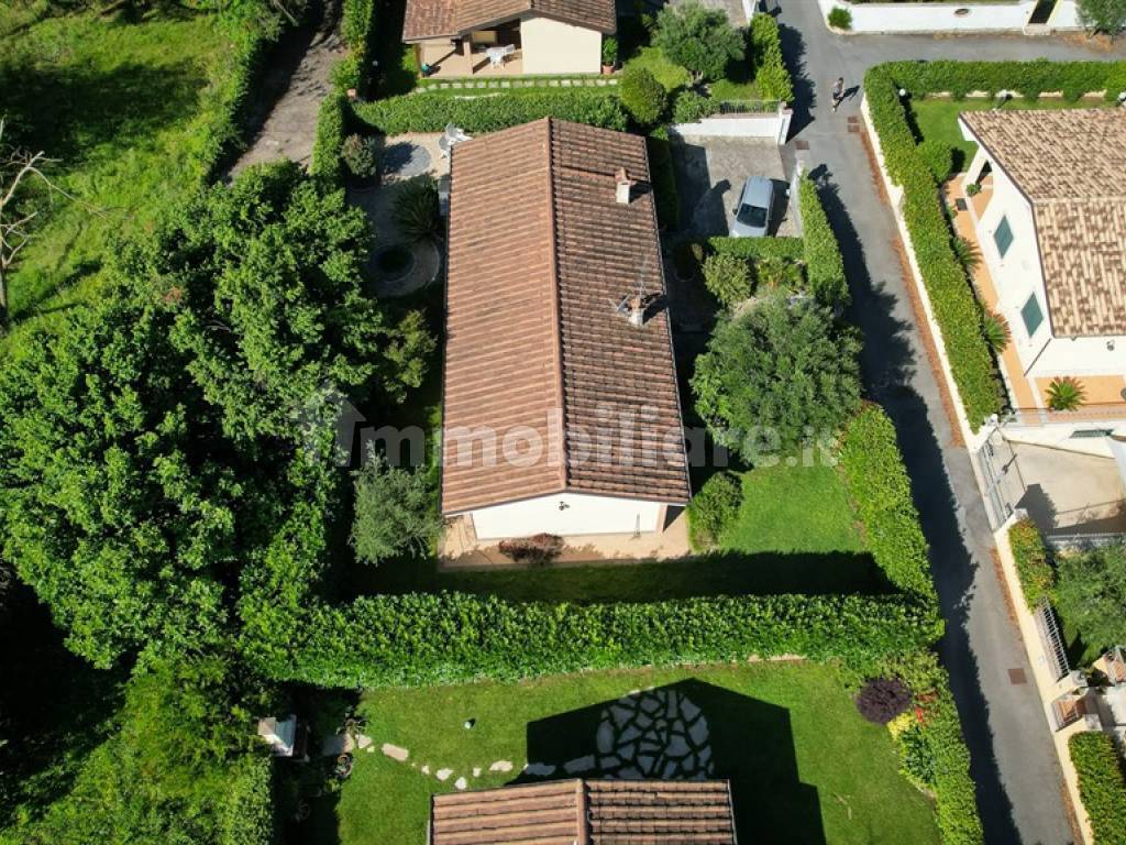 Vendita Villa unifamiliare in via Colle Palombara Zagarolo. Ottimo ...