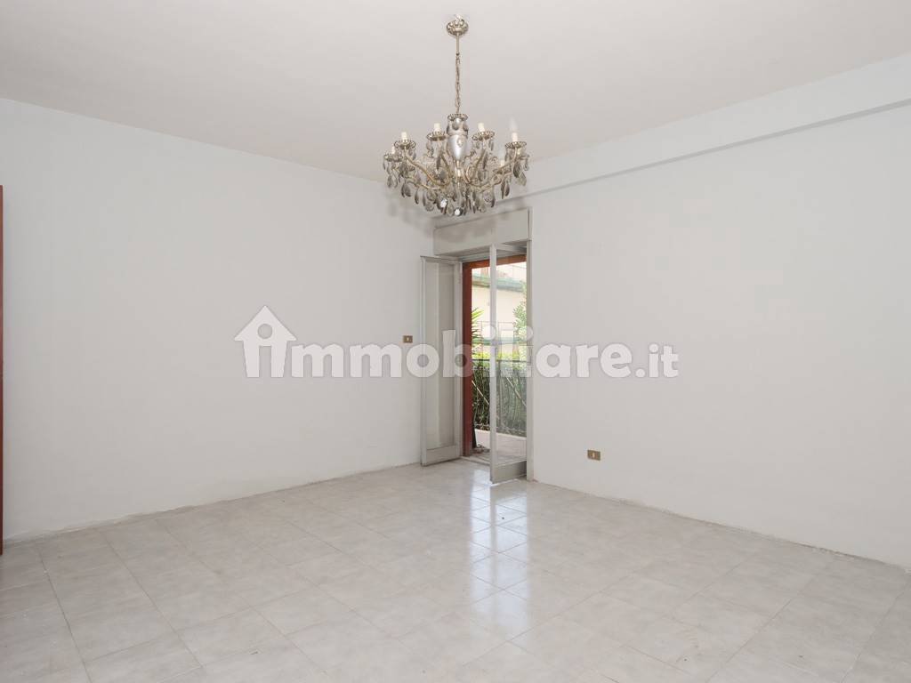 Appartamento via Tomadio, San Cosmo, Corso Italia, Piazza Dante, Acireale