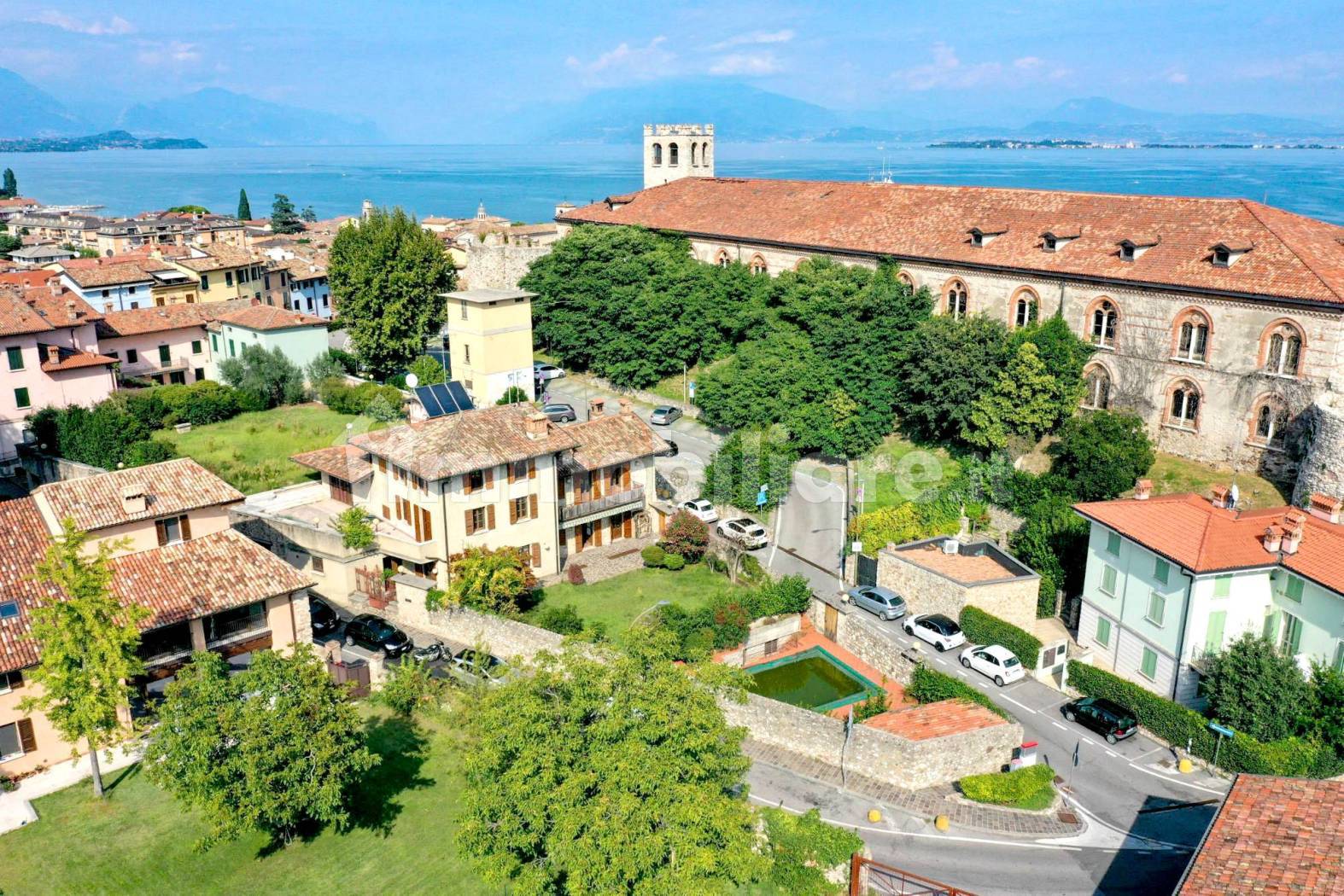 Quadrilocale via Monte Grappa 30, Centro Storico, Desenzano del Garda