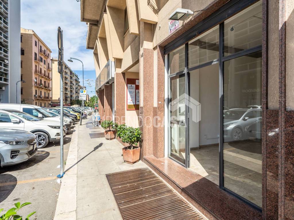 Locale commerciale via Catania 148, Palermo, Rif. 104577213 ...
