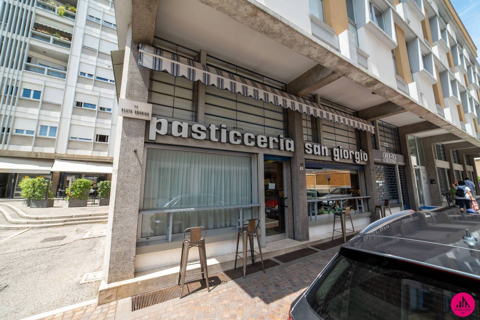 Locale commerciale in Vendita