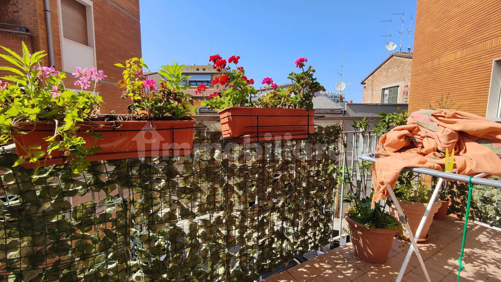 Trilocale via Telesforo Bertozzini, Centro Mare, Pesaro