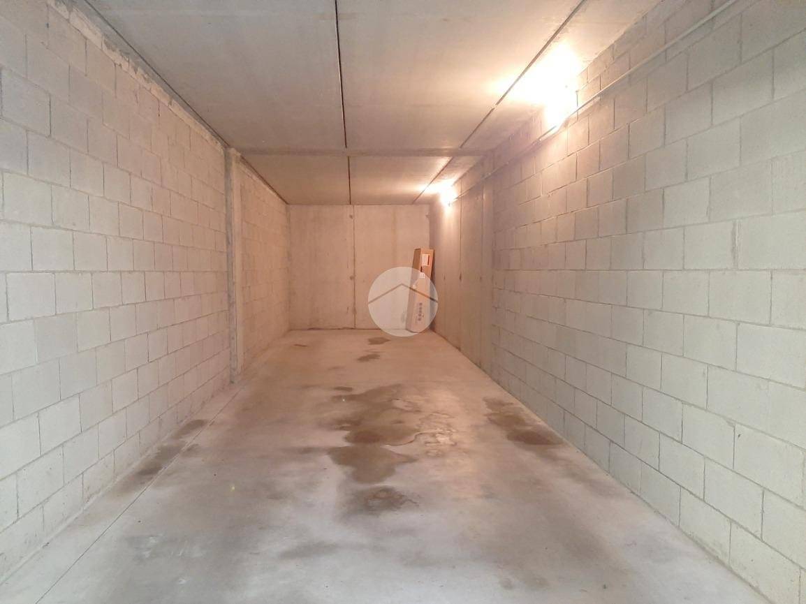 Garage - Box in Vendita