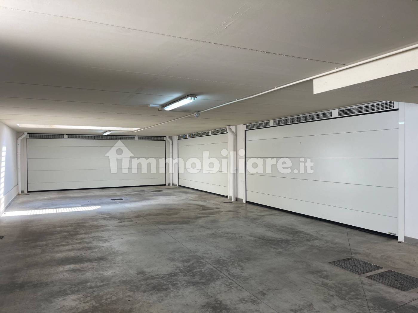 Garage - Box in Vendita