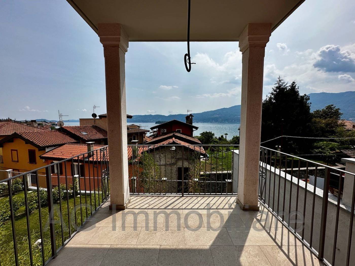 Trilocale via Mario Bobbio 14, Suna Alta, Monterosso, Cavandone, Verbania