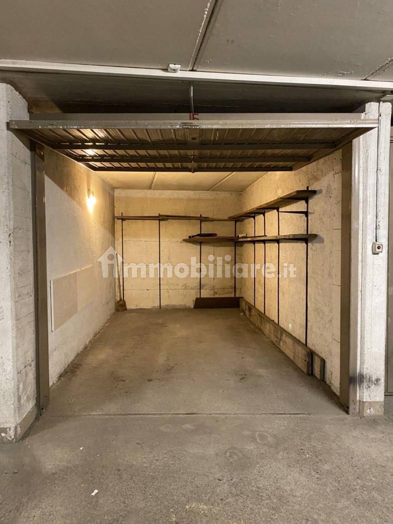 Garage - Box in Vendita