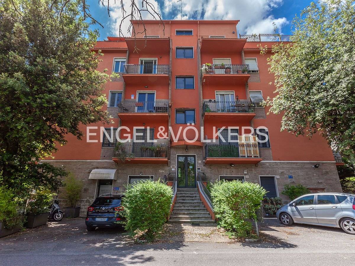 Trilocale via dell'Acqua traversa, Cortina d'Ampezzo, Roma