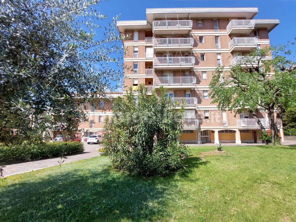 Vendita Appartamento Tradate. Trilocale in via Papa Giovanni XXIII 1 ...