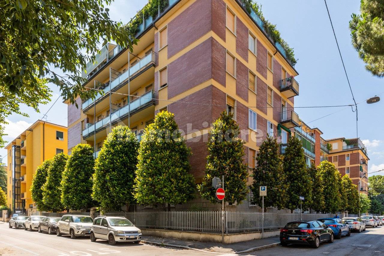 Quadrilocale via Fratelli Bordoni 8, Saffi, Bologna
