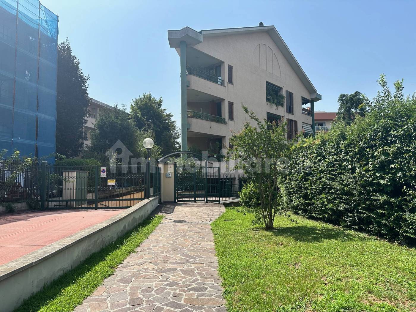 Garage - Box in Vendita