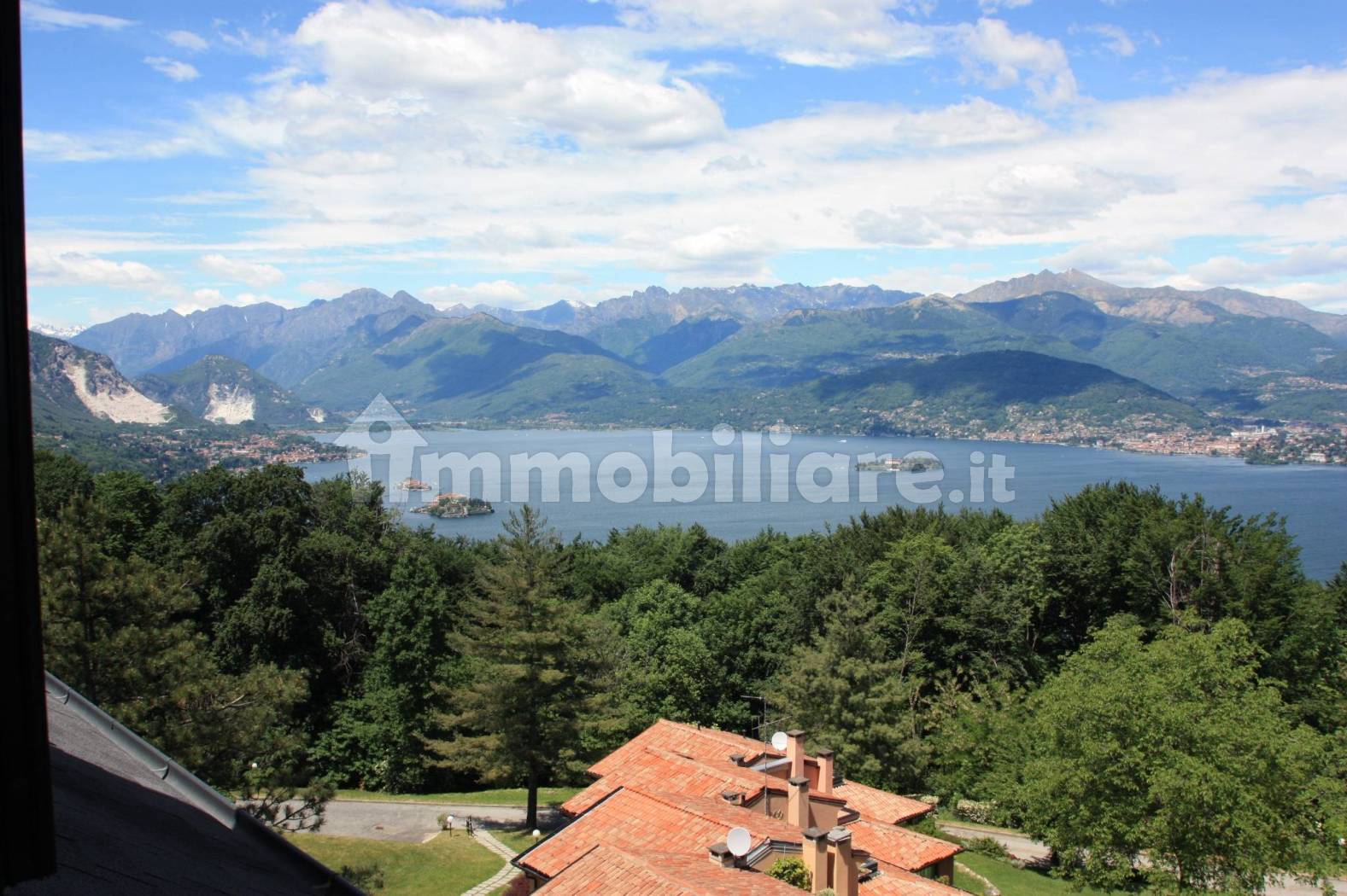 Bilocale via Motta del Santo, Stresa