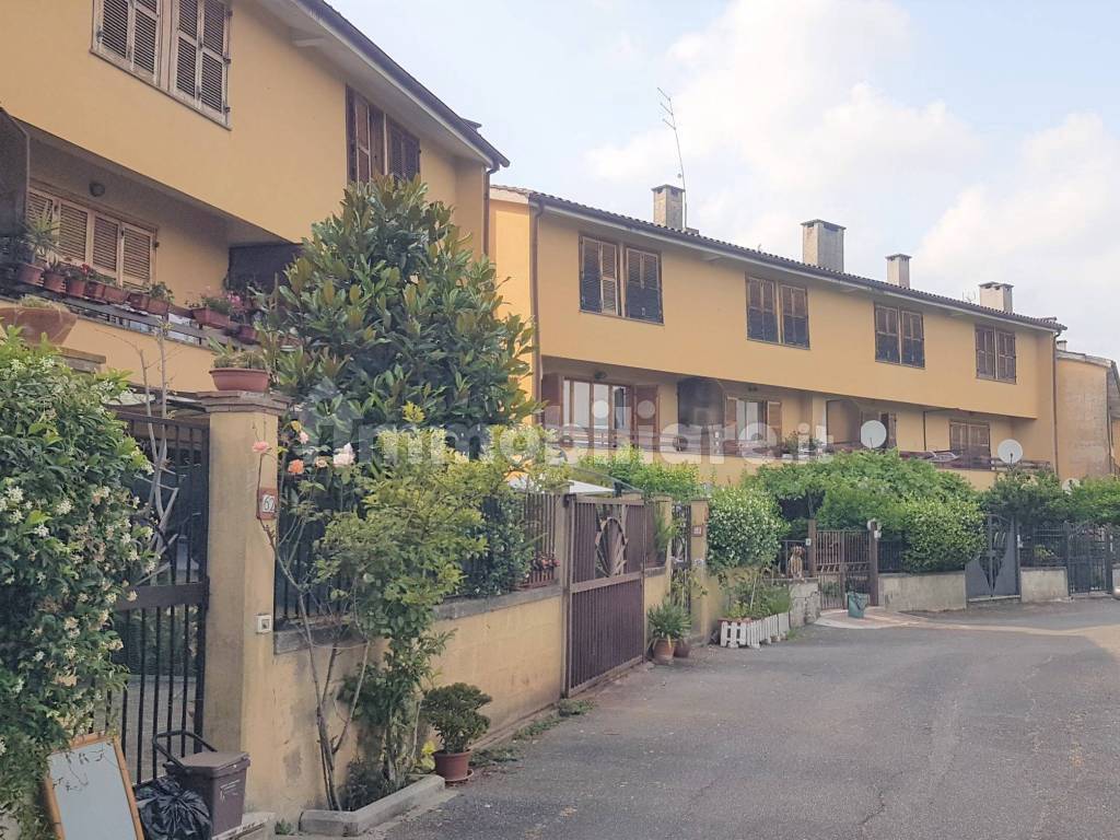 Vendita Appartamento in via Colle Carafa 50. Nazzano. Buono stato ...