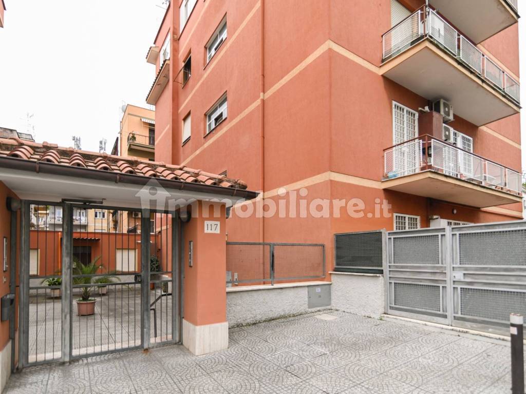 Vendita Appartamento Roma. Trilocale in via Marcello Provenzale 117 ...