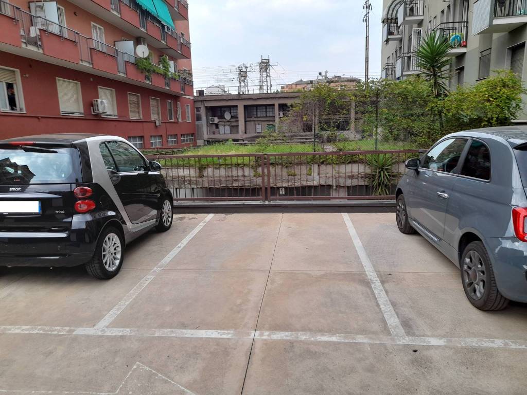 Posto auto - moto via Arbe 95, Milano, Rif. 104684413 - Immobiliare.it