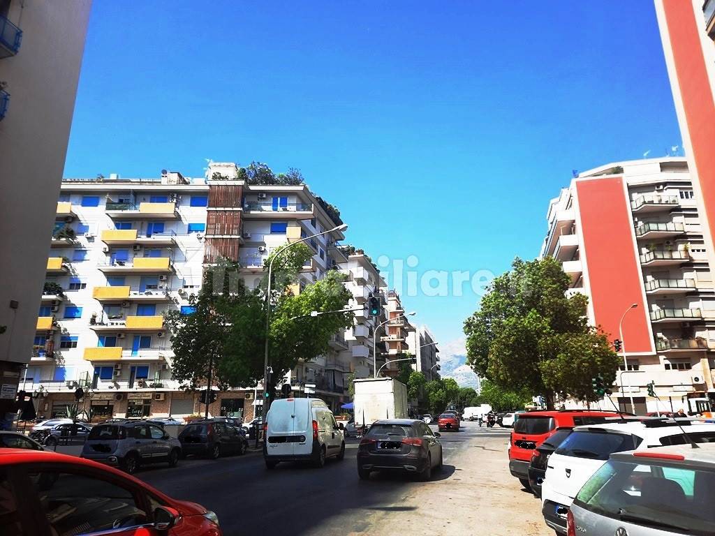 Garage - Box in Vendita