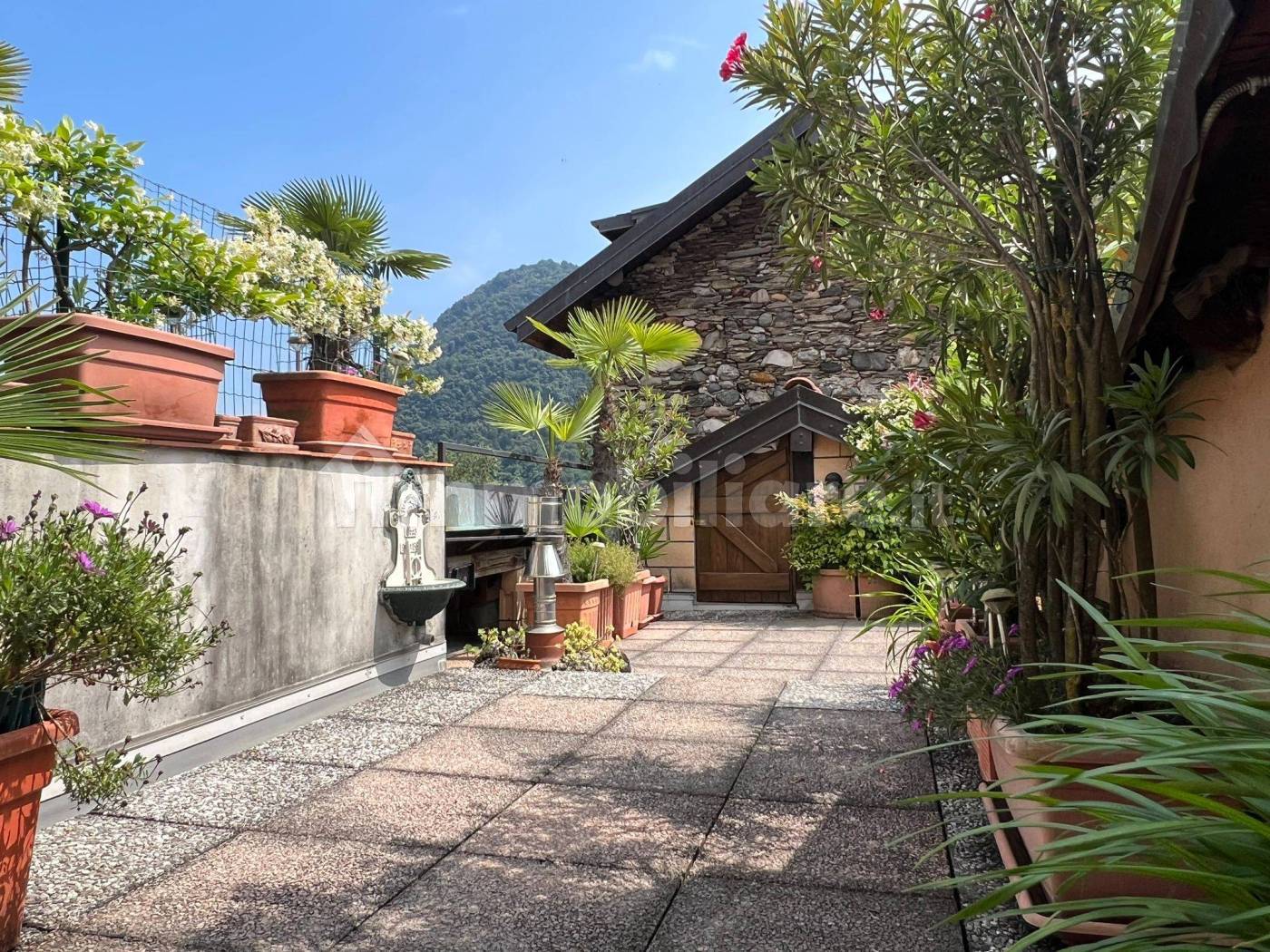 Bilocale via Maggiore 41, Trobaso, Renco, Possaccio, Unchio, Verbania