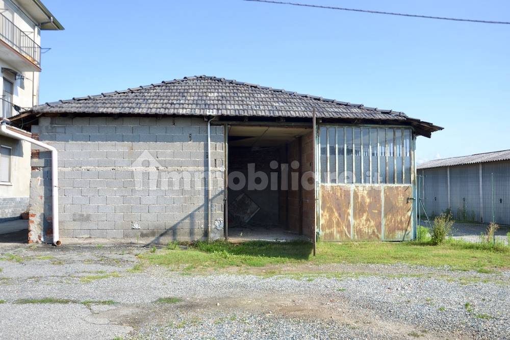 Garage - Box in Vendita