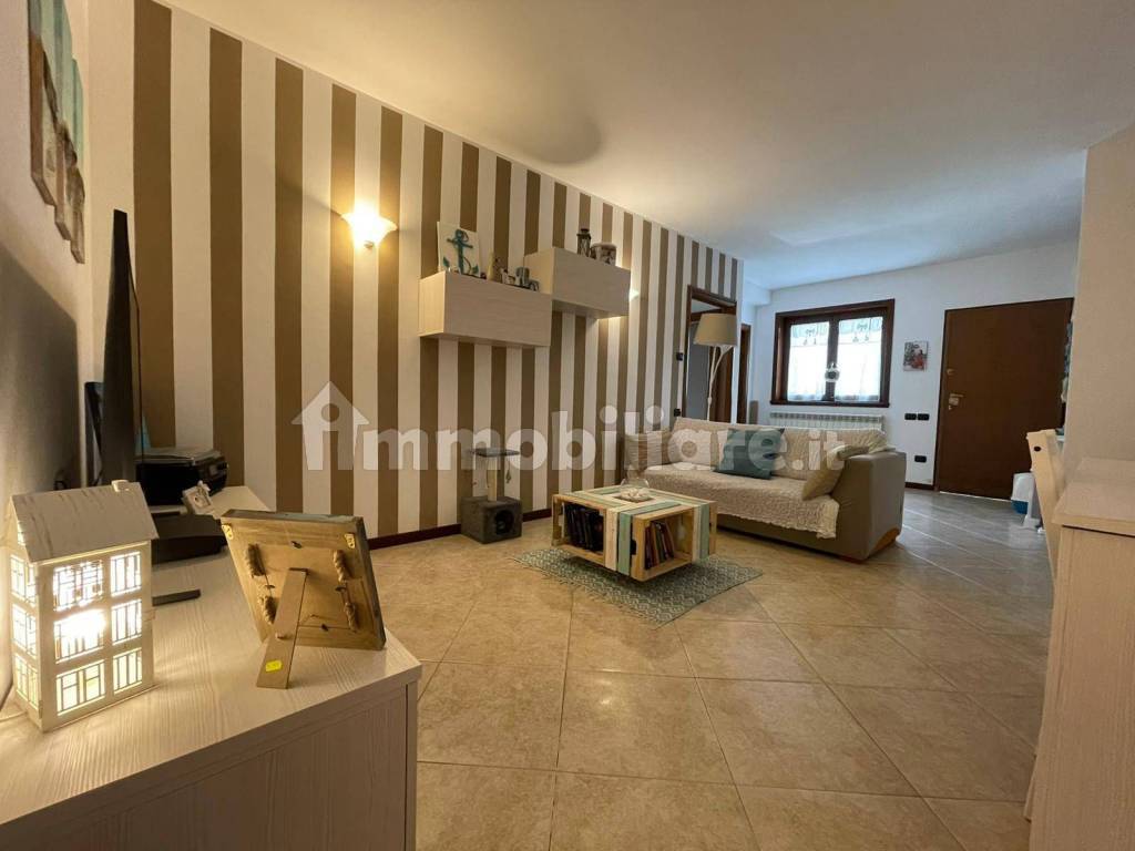 Vendita Appartamento Fabriano. Bilocale in via don pietro ragni 3-a ...