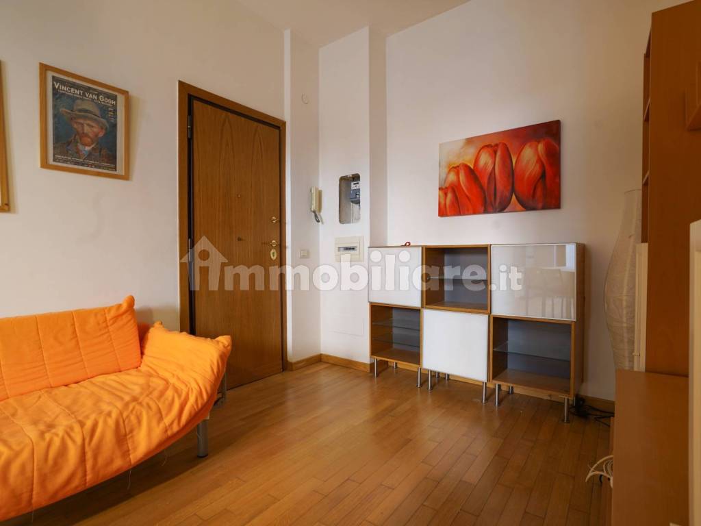 Vendita Appartamento Roma. Bilocale in via Rocca Priora 56. Buono stato ...