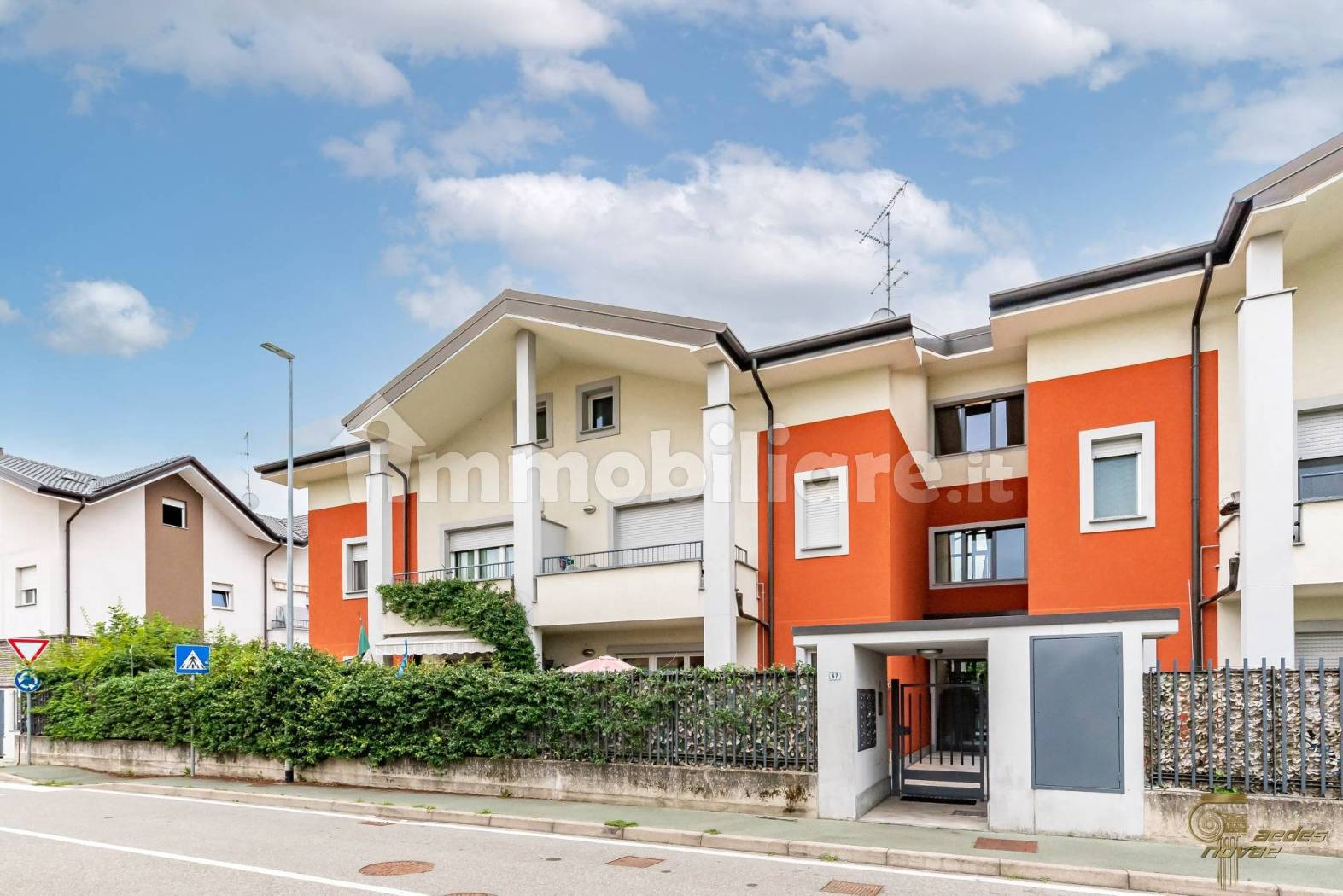 Trilocale via Dottor Luigi Comi 67, Uboldo