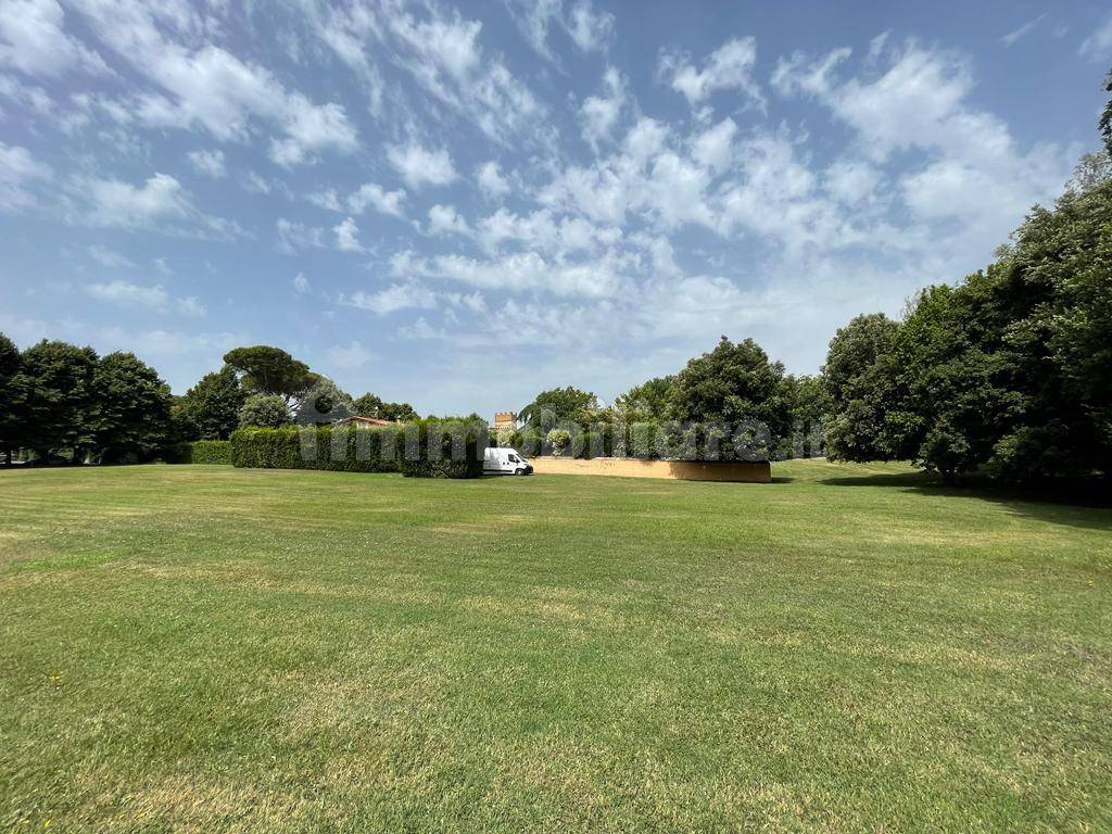 Vendita Appartamento in villa in via Tiberina Capena. Buono stato ...