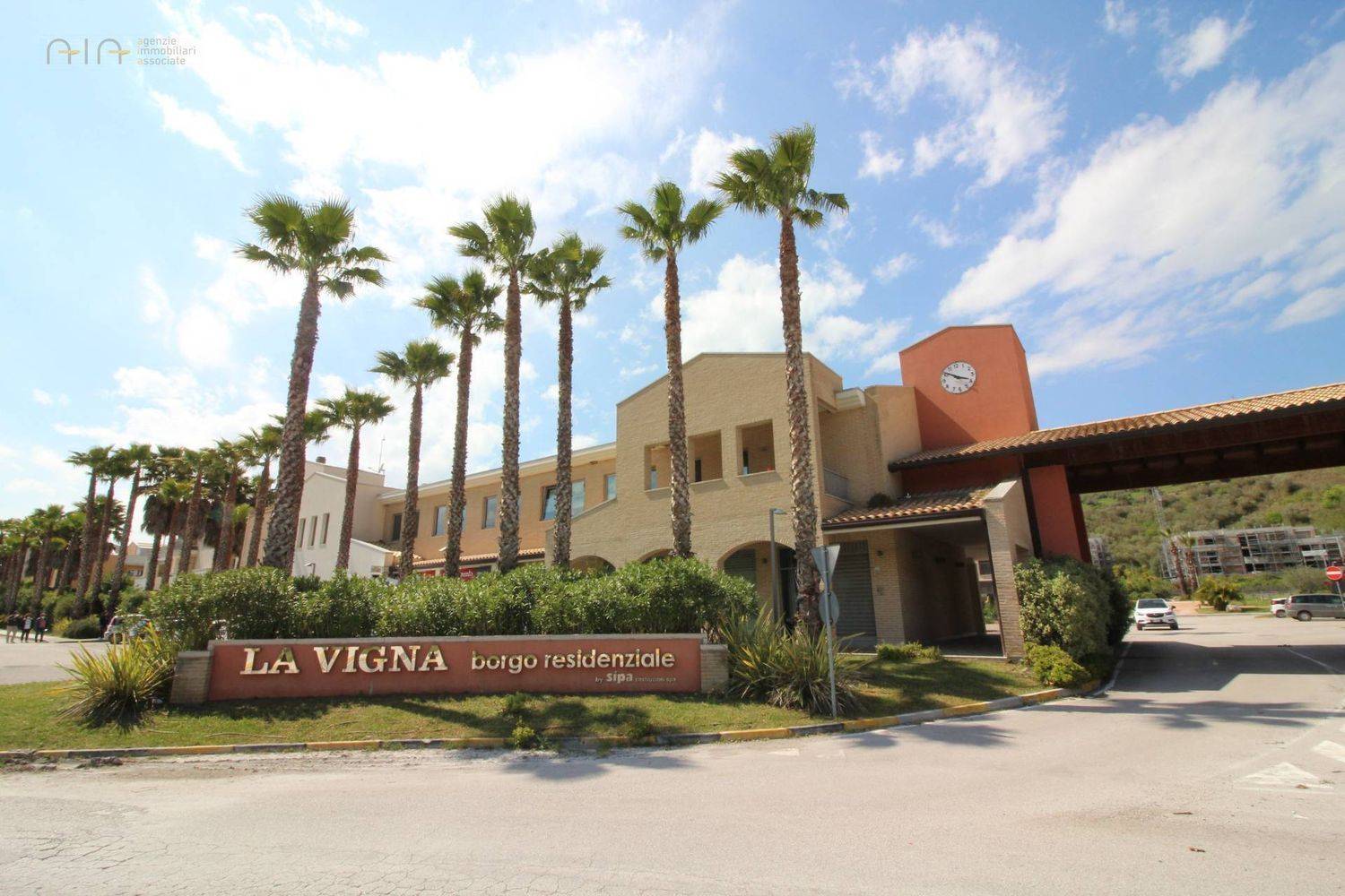 Garage - Box in Vendita