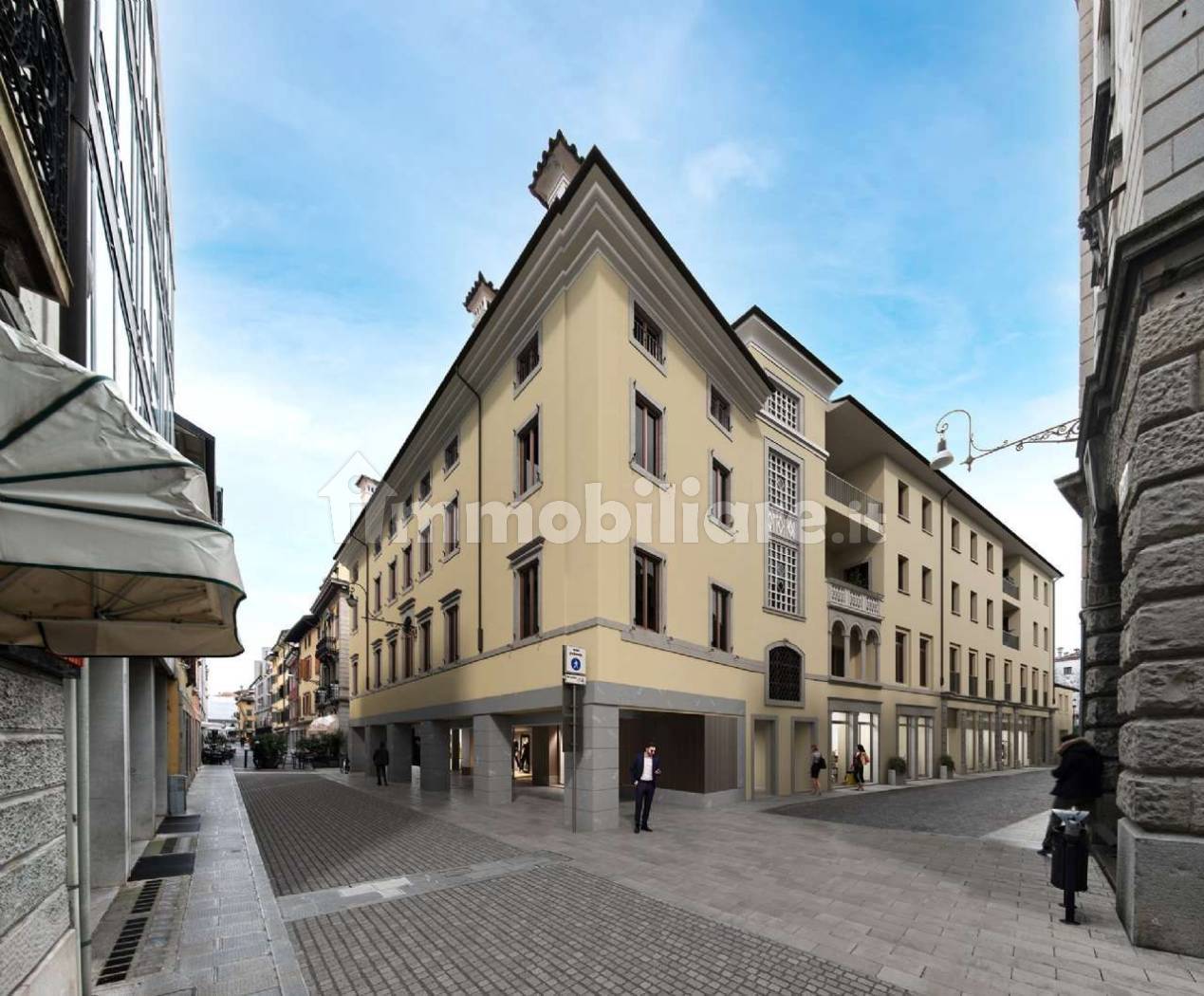 Locale commerciale in Vendita