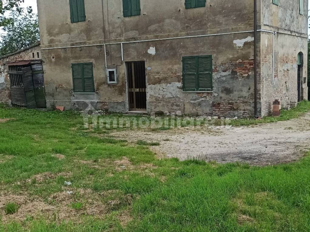Vendita Terratetto unifamiliare in via Tomba Montemaggiore al Metauro 8 ...
