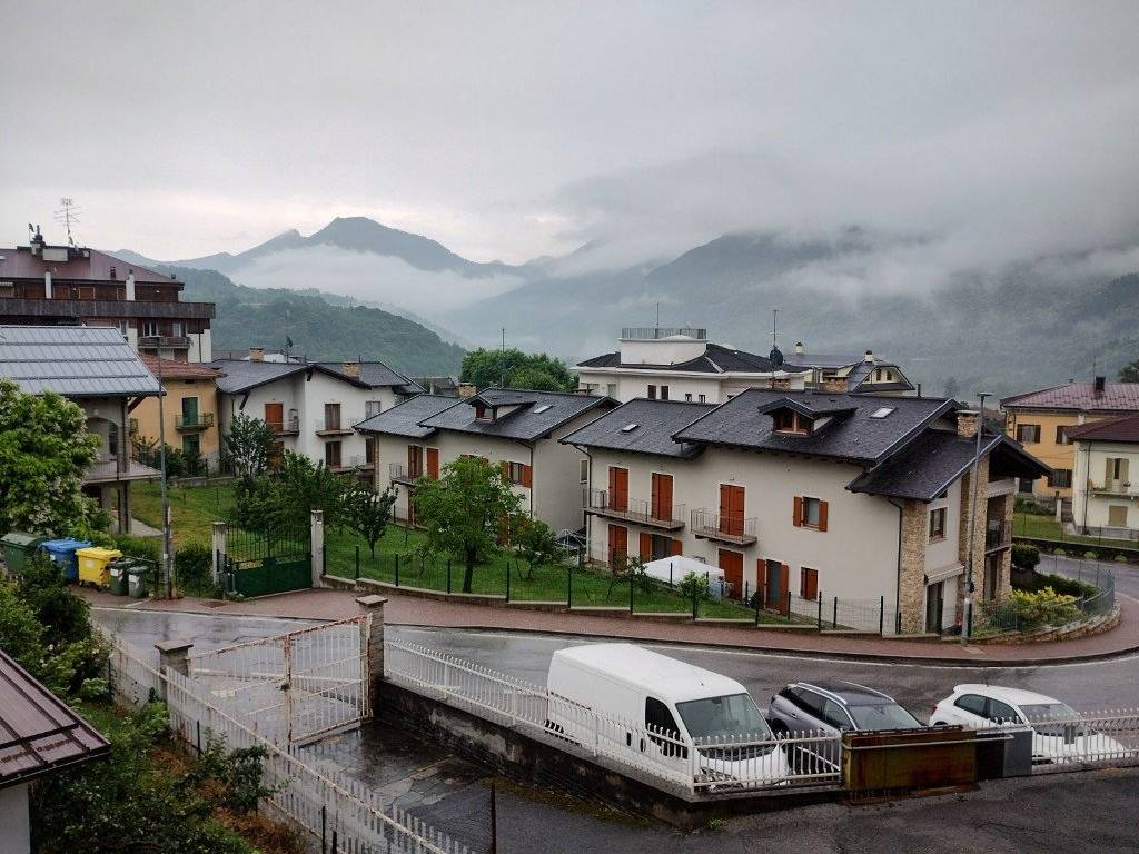 Affitto Appartamento Demonte. Quadrilocale in piazza Renzo Spada. Buono ...
