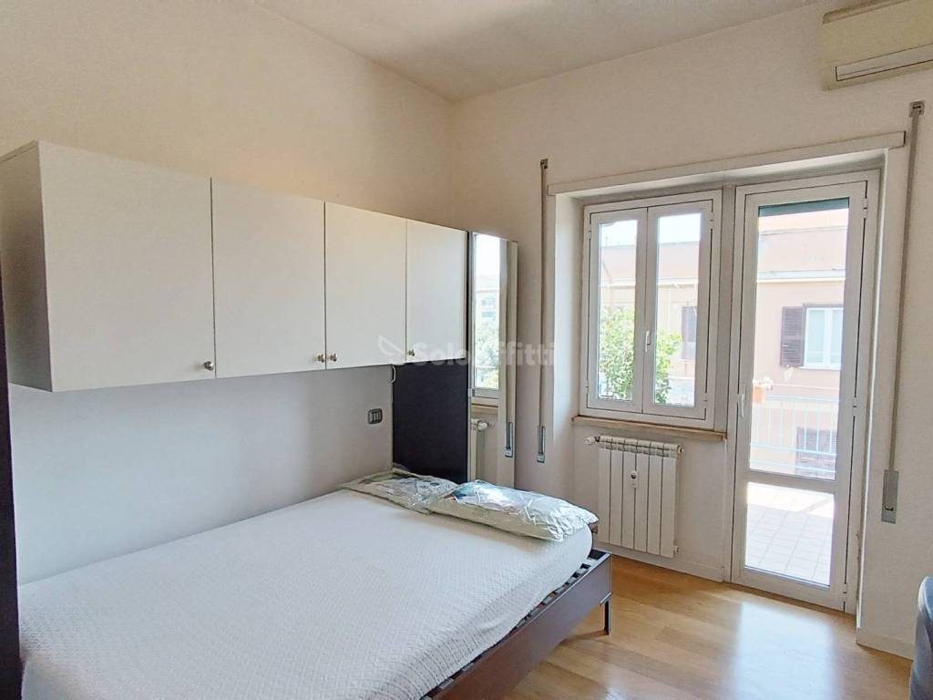 Affitto Appartamento Roma. Trilocale in via Macedonio Melloni 9. Ottimo ...