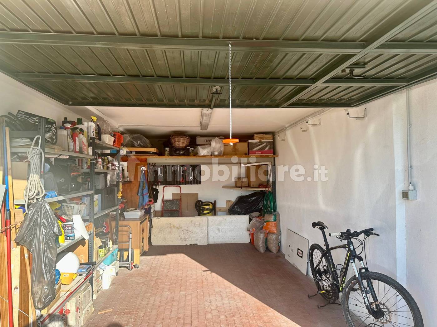 Garage - Box in Vendita