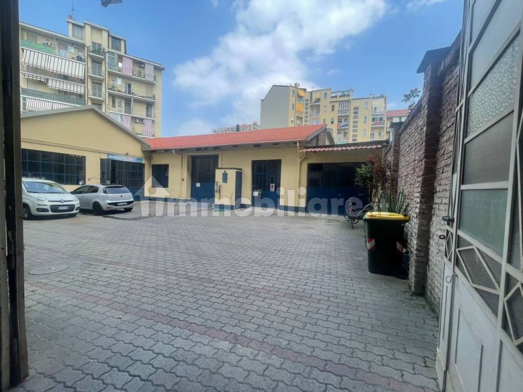Magazzino - Deposito via Macerata 4, Torino, Rif. 104849539 ...