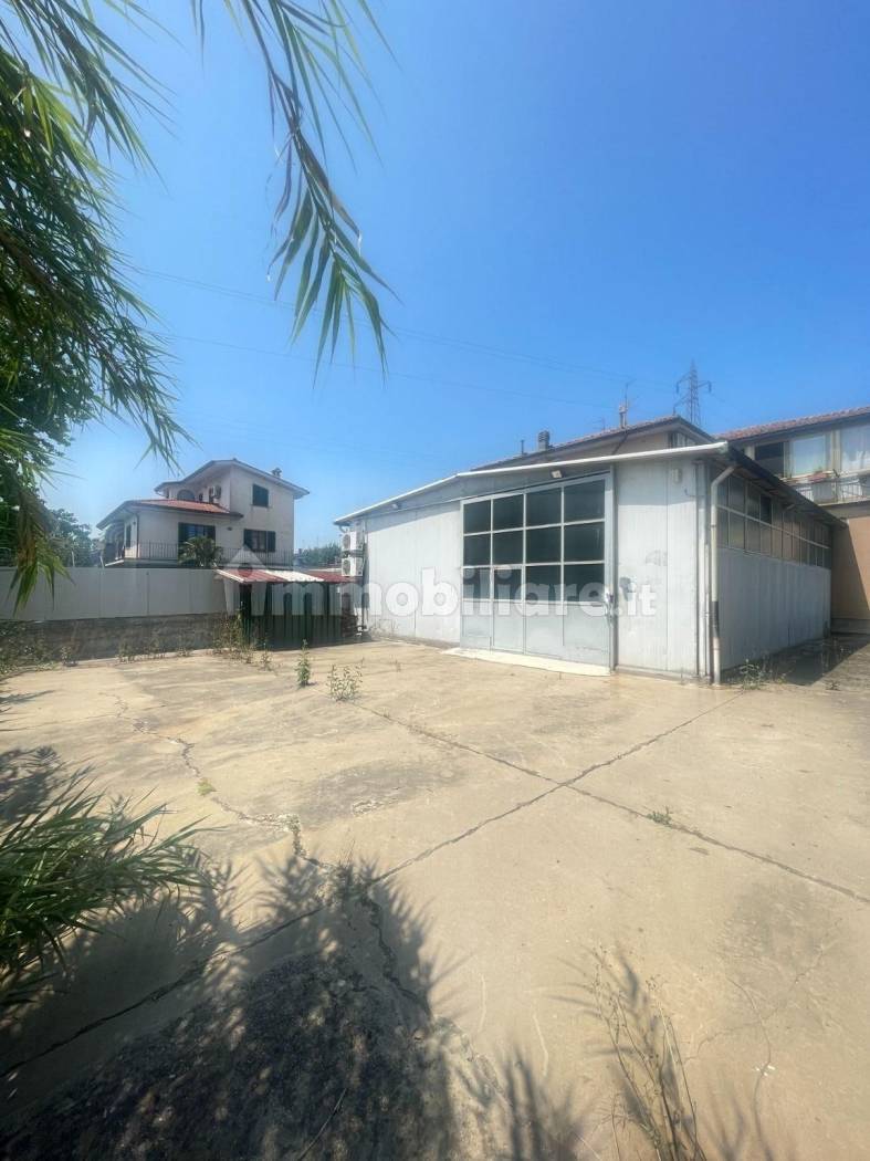 Laboratorio in Vendita