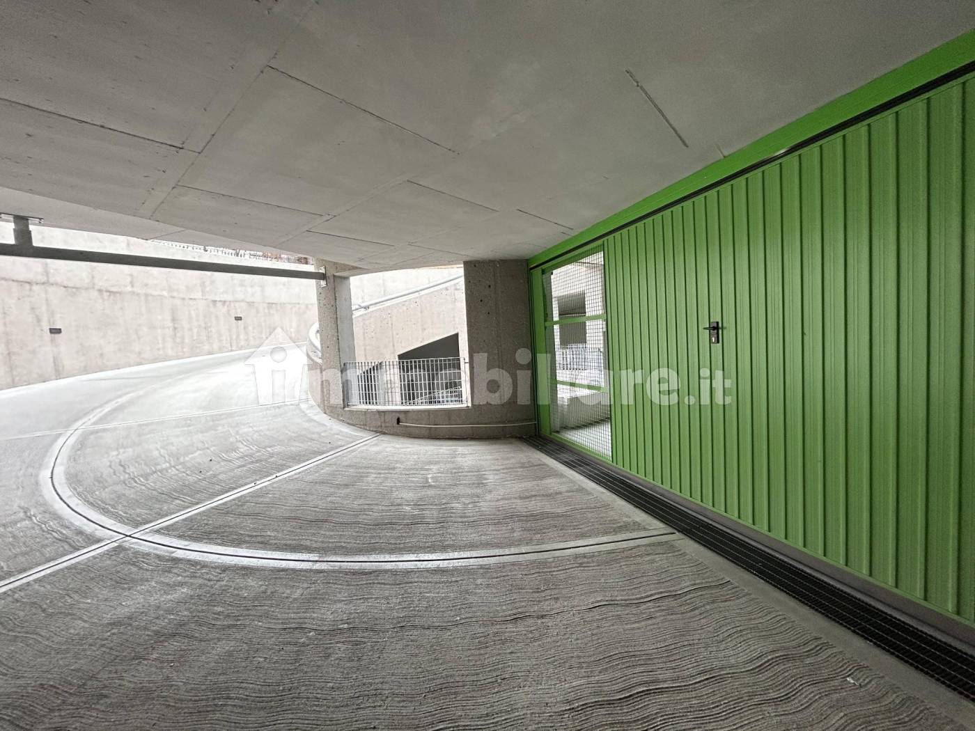 Garage - Box in Vendita