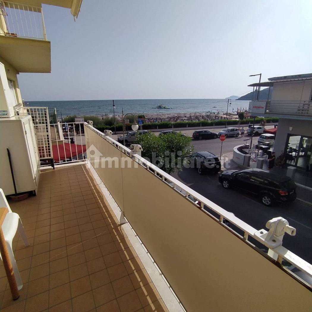 Trilocale via Guglielmo Marconi, Centro, Minturno